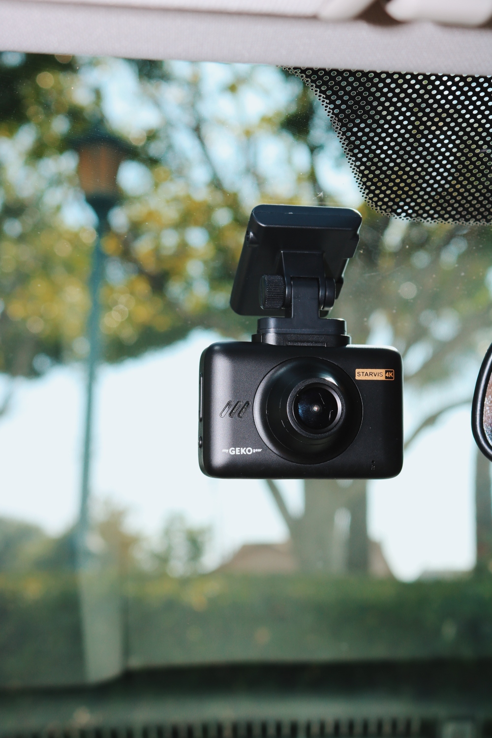 Orbit 535 4K UHD Wi-Fi Dash Cam - MyGekoGear